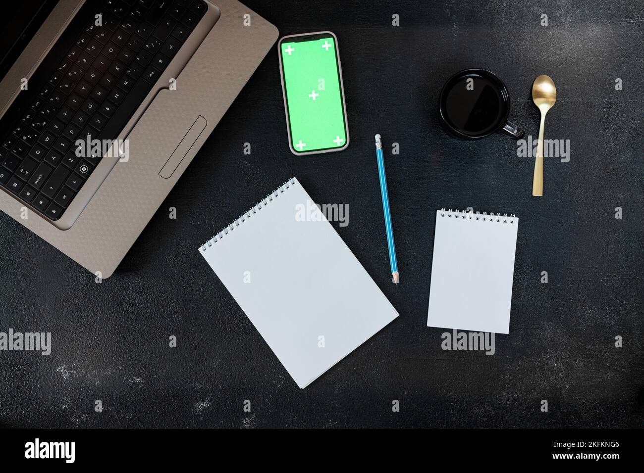 green screen mobile phone, green screen mobile phone layout template ...