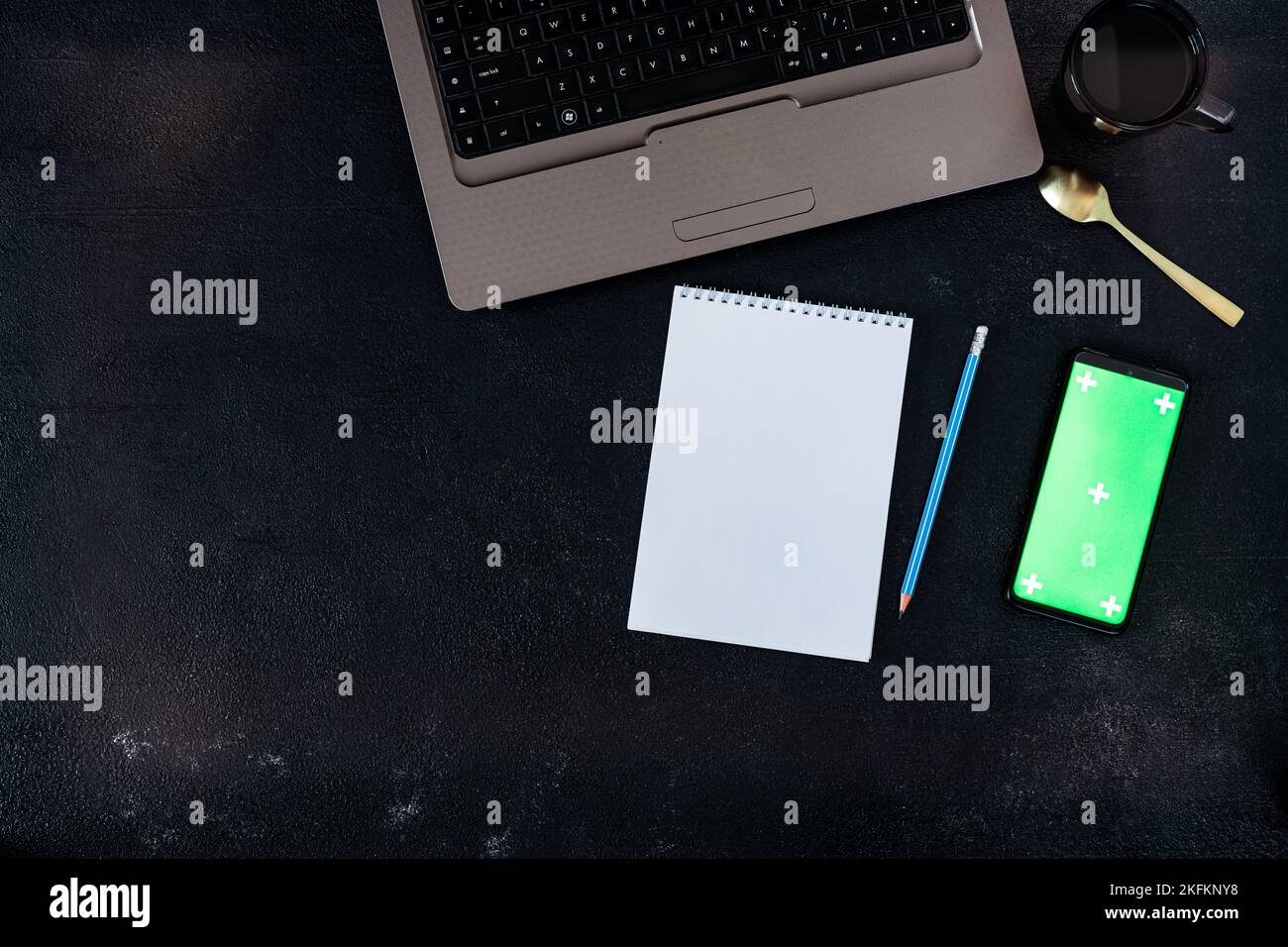 green screen mobile phone, green screen mobile phone layout template ...