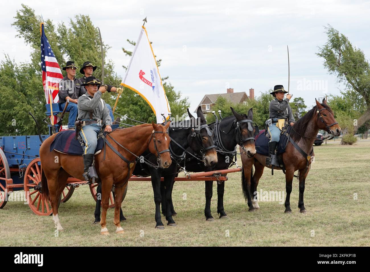 The Fort Carson Mountain Color Guard (FCMCG), present the colors on ...