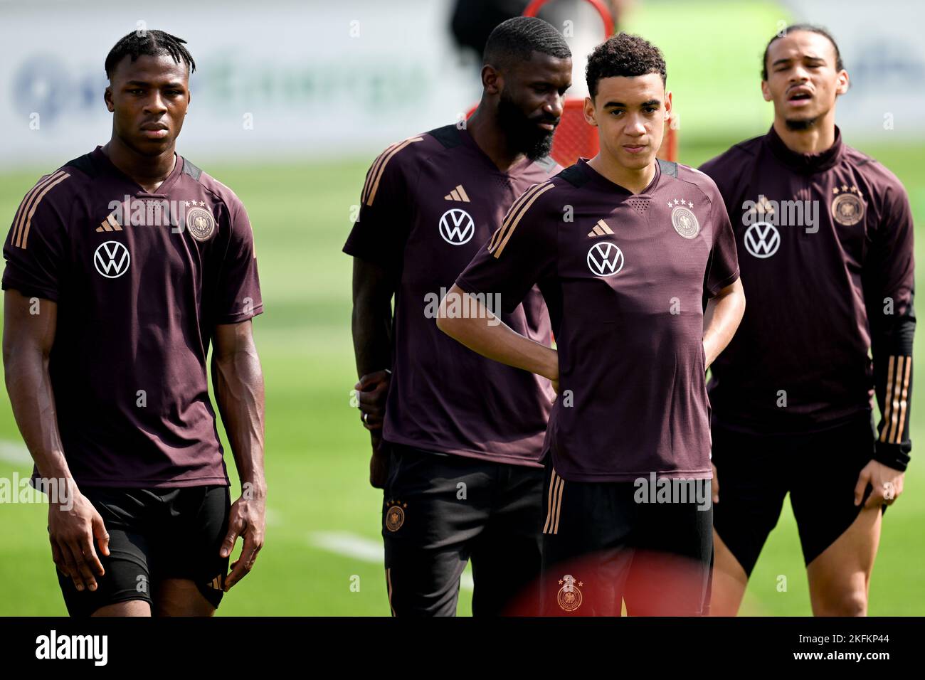 Al Ruwais, Qatar. 19th Nov, 2022. Soccer, preparation for the World Cup ...