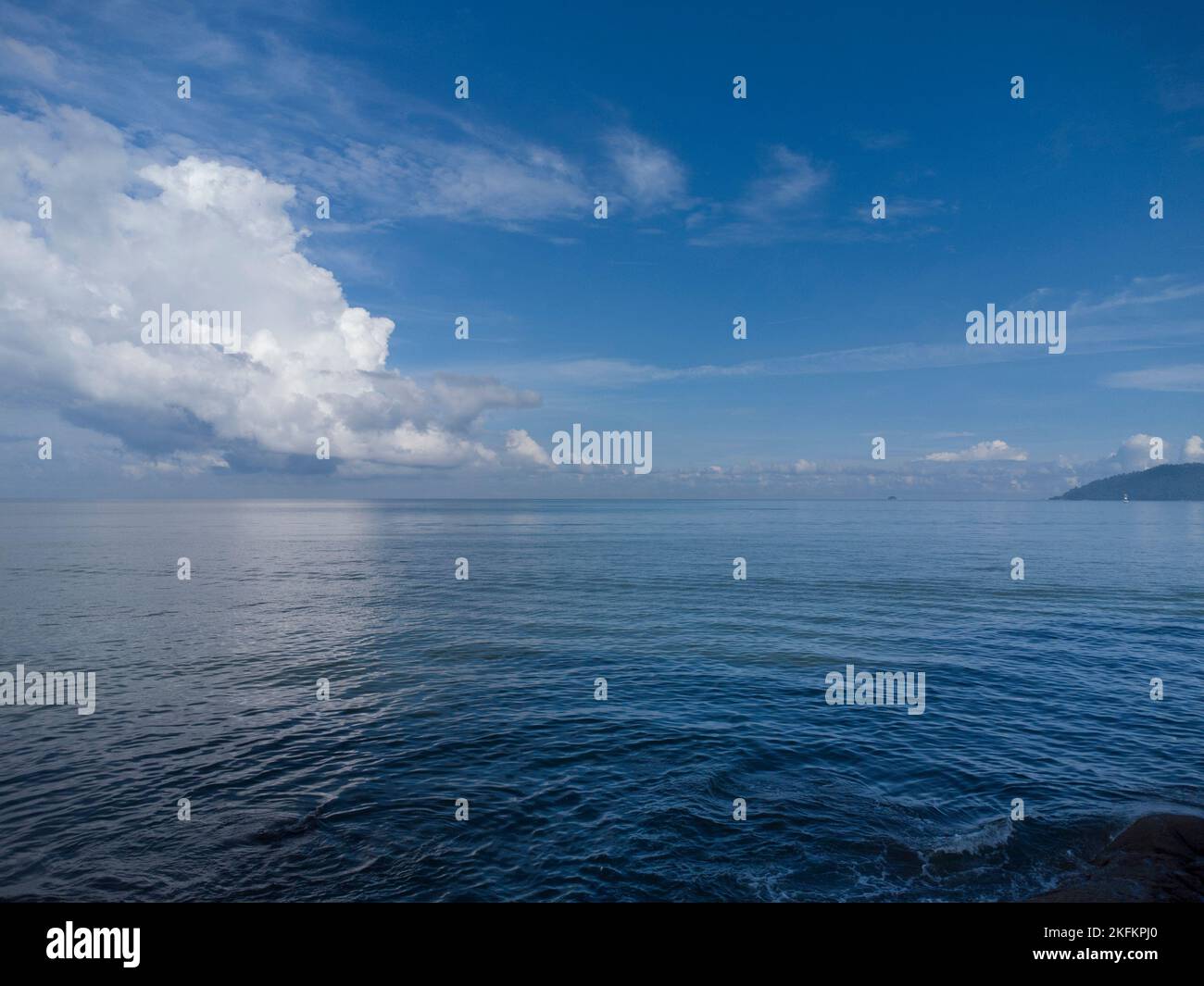 aerial image of the beach with lots of granite rocks Stock Photo - Alamy