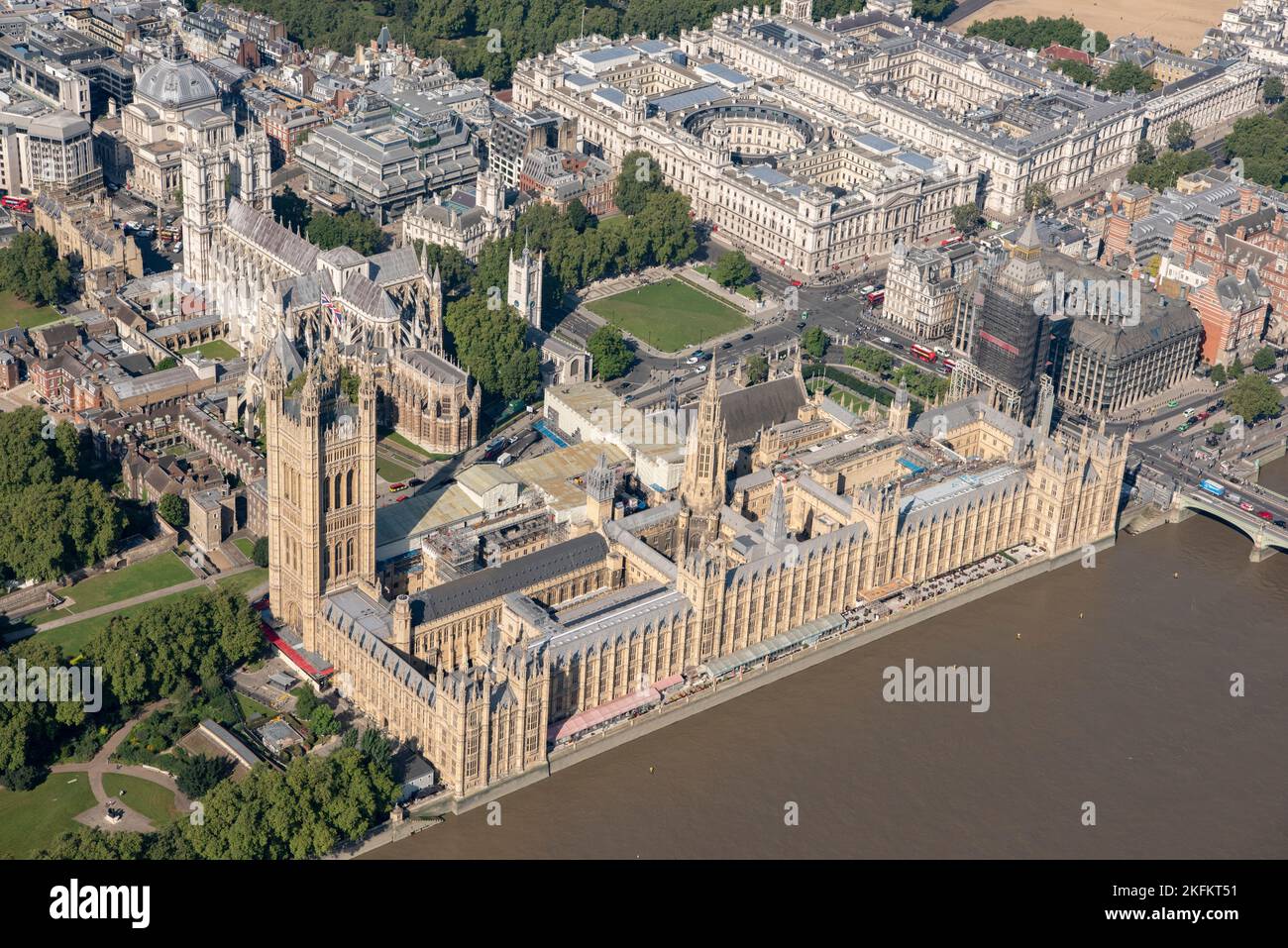 Westminster abbey exterior aerial hi-res stock photography and images ...