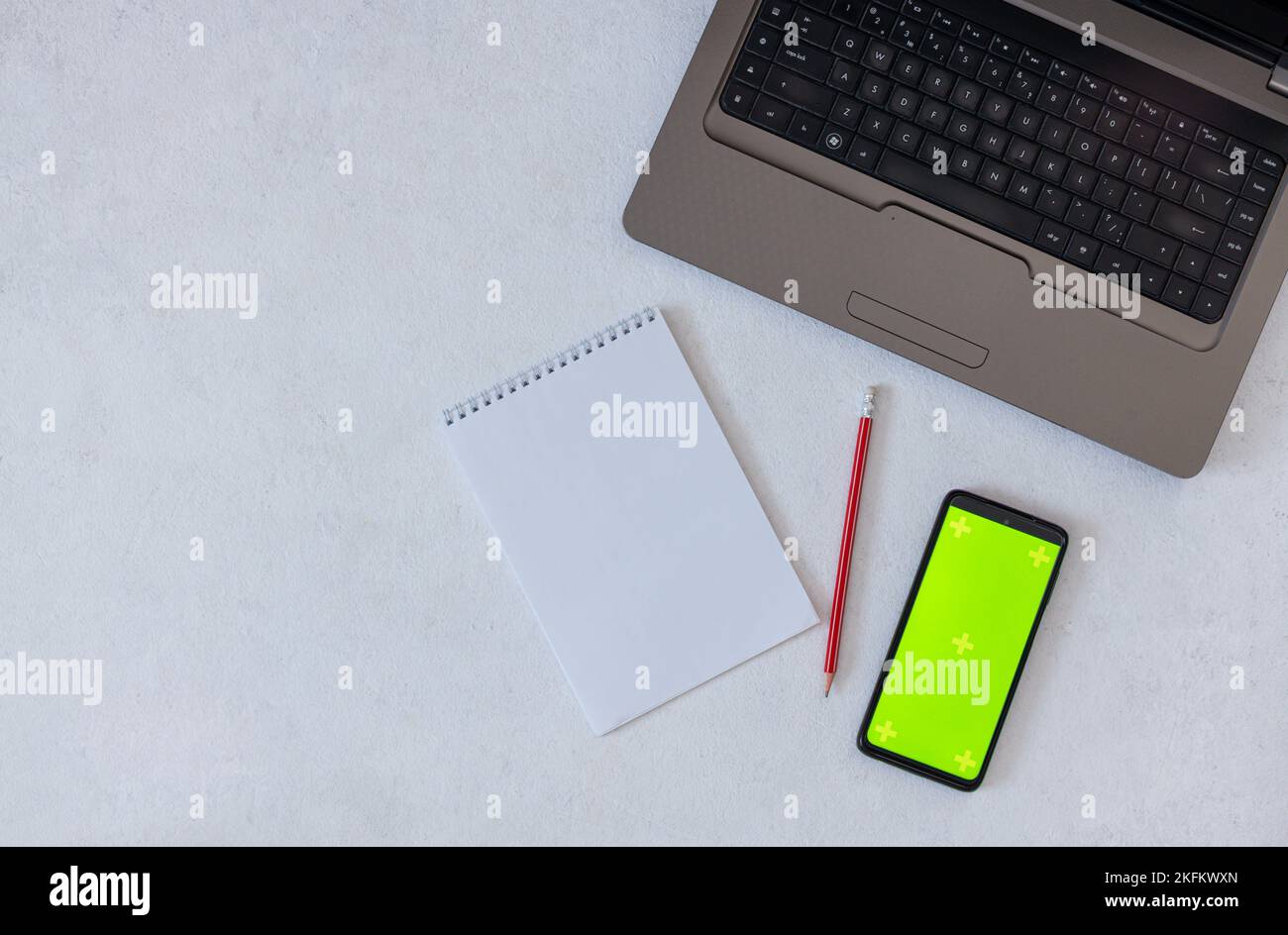 green screen mobile phone, green screen mobile phone layout template ...