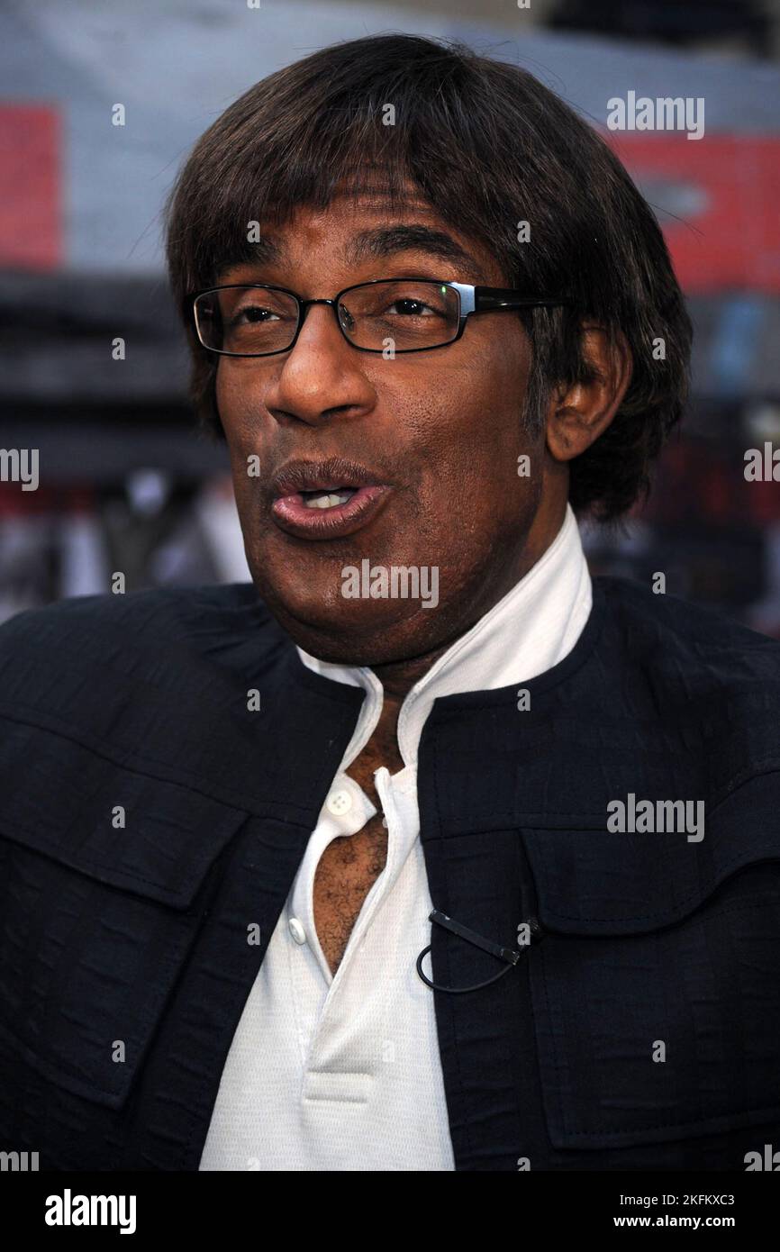 NEW YORK - OCTOBER 30: Al Roker appears on the Star Wars themed 2009 ...