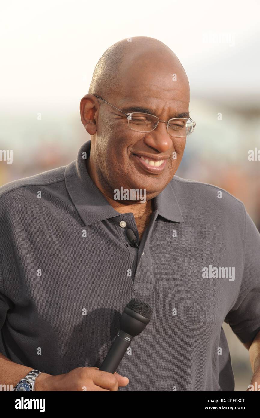 MIAMI BEACH - FEBRUARY 22, 2008: NBC weatherman Al Roker, on the set of ...