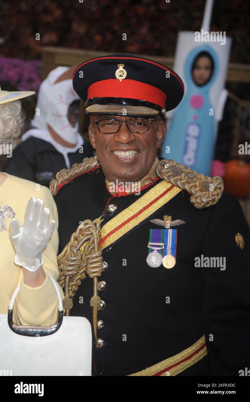 NEW YORK, NY - OCTOBER 31: Al Roker on the set of NBC's 'Today' 2011 ...