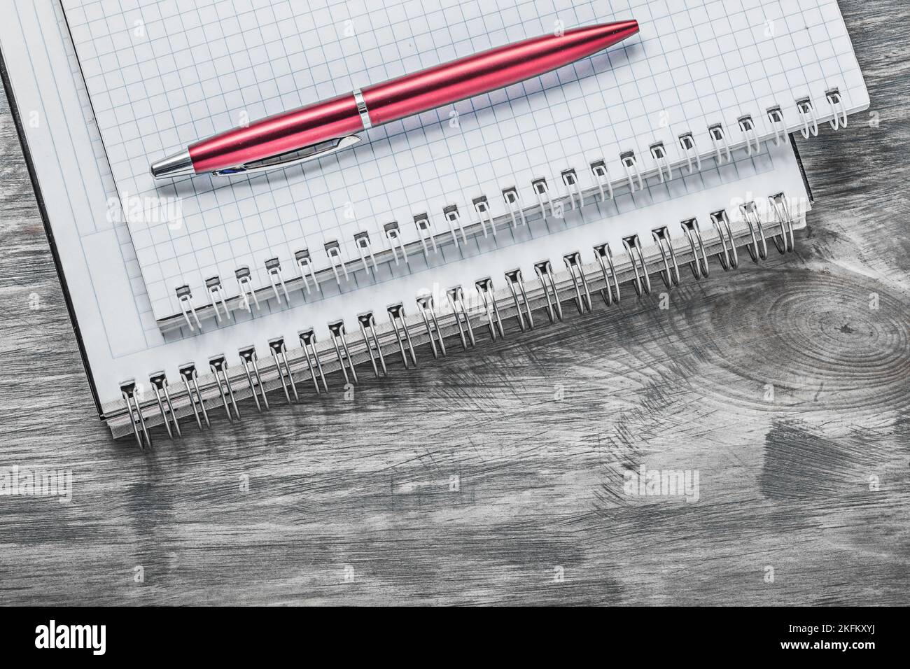 Brio pen hi-res stock photography and images - Alamy