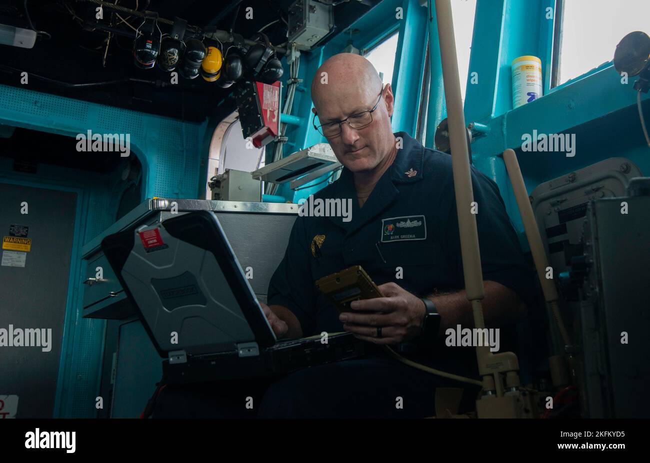 240922-N-ZQ263-1029 PACIFIC OCEAN (Sept.24, 2022) U.S. Navy Master At ...