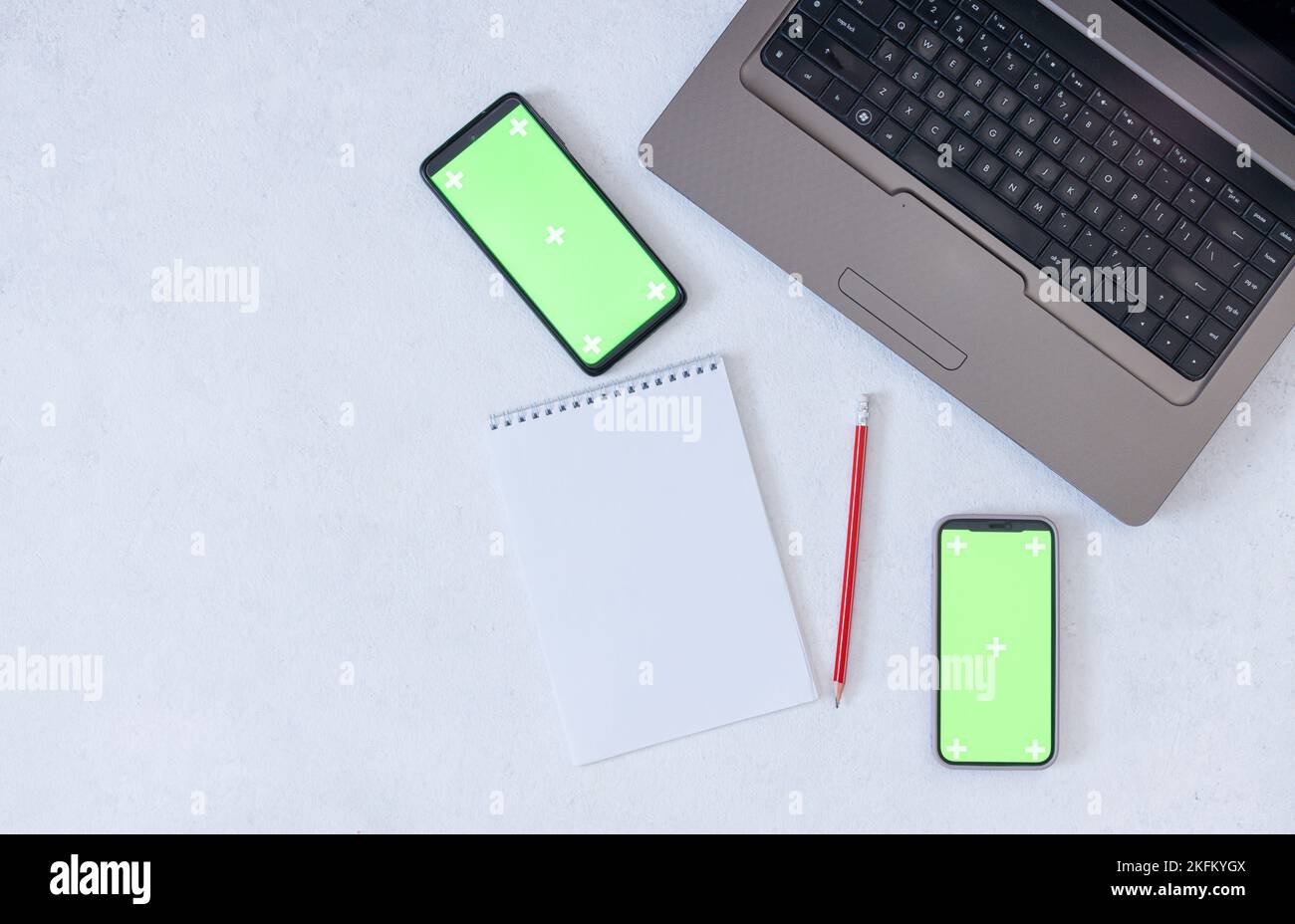 green screen mobile phone, green screen mobile phone layout template ...