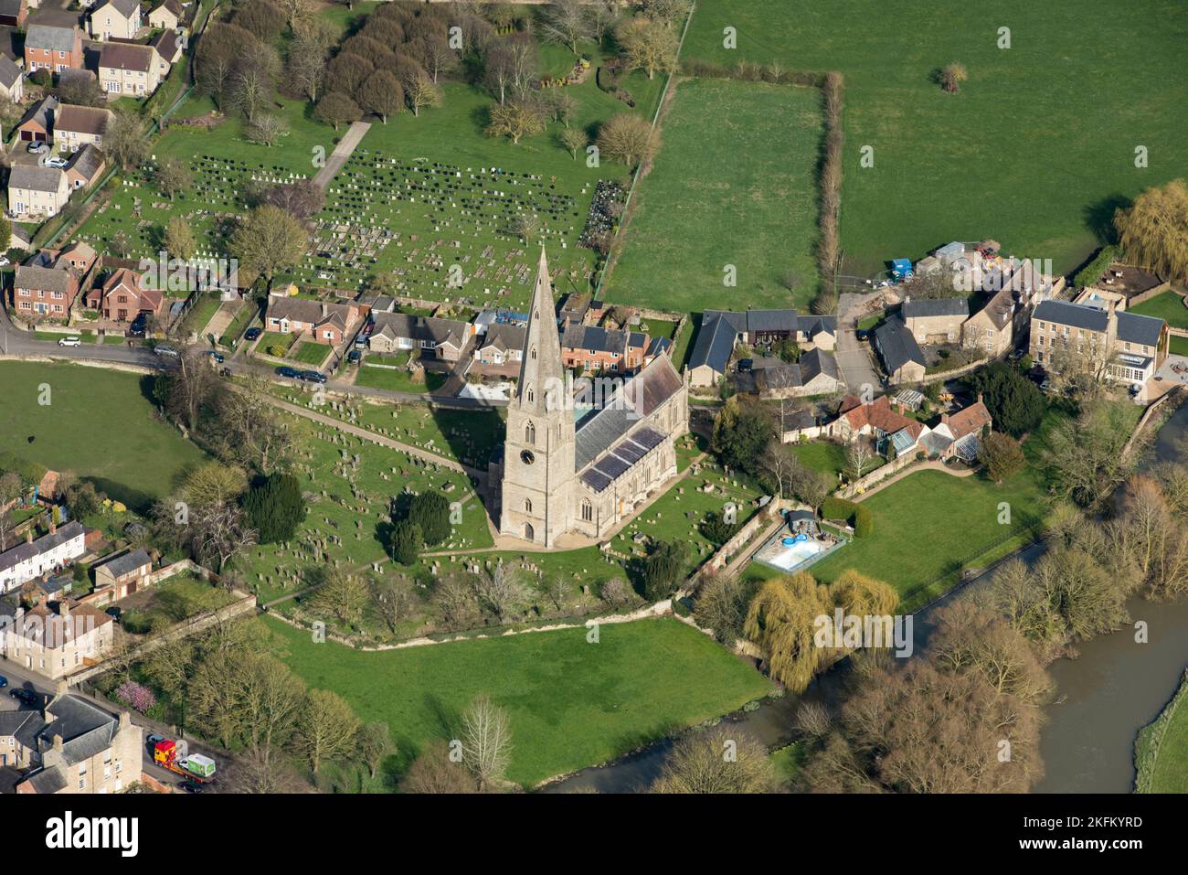 Olney church buckinghamshire hi-res stock photography and images - Alamy
