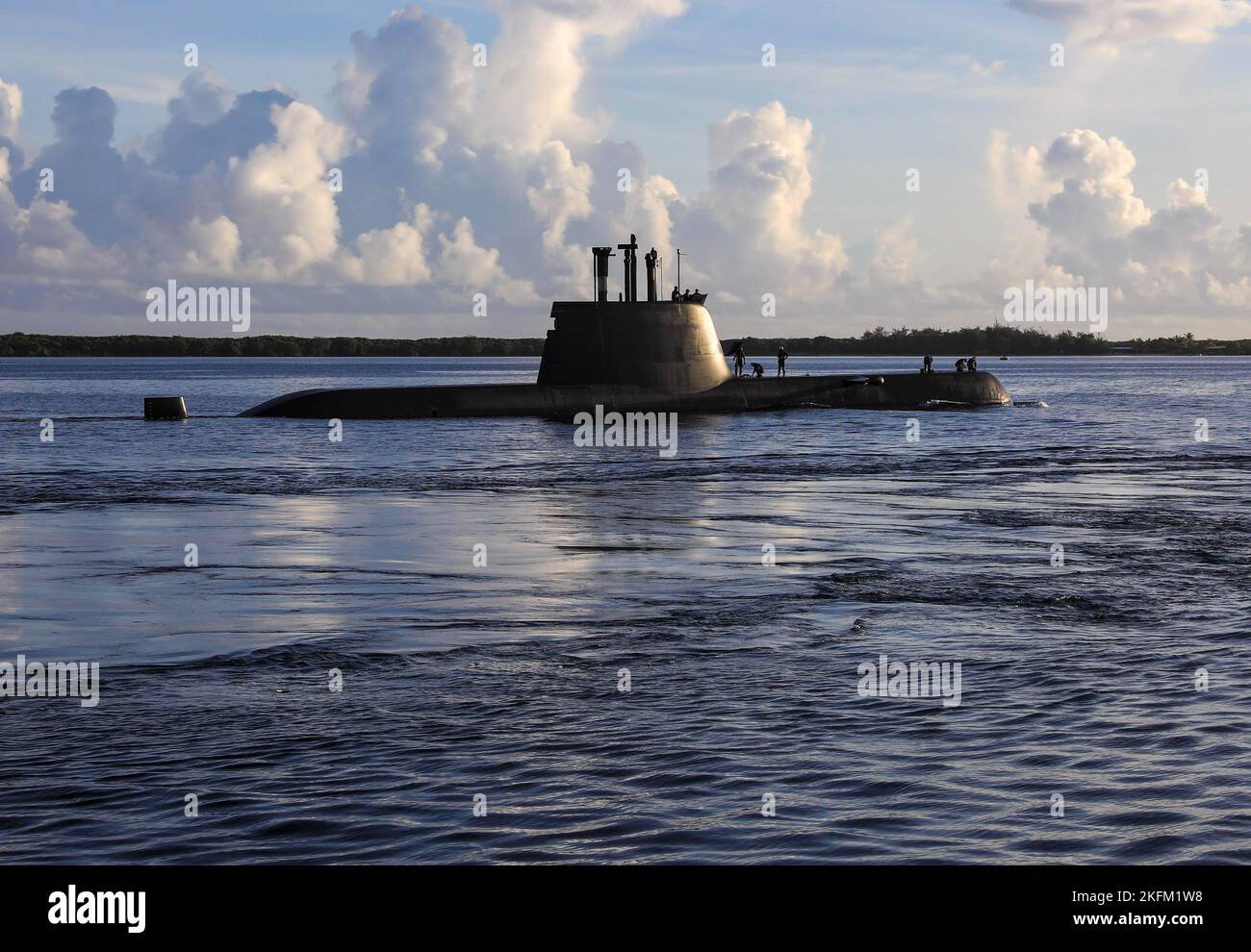 APRA HARBOR, Guam (Sept. 24, 2022) The Republic of Korea Sohn Wonyil ...