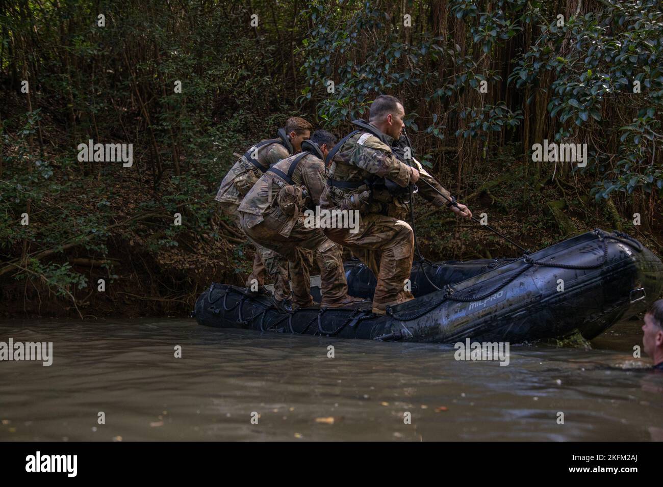 U.S. Army Soldiers participating in Jungle School perform waterborne ...