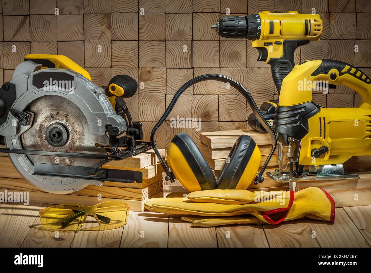 Drill for wood carving hi-res stock photography and images - Alamy