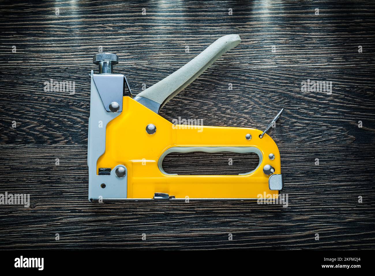Staple fastening hi-res stock photography and images - Alamy