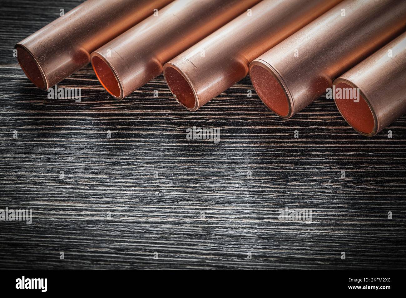 Copper water pipes hi-res stock photography and images - Alamy