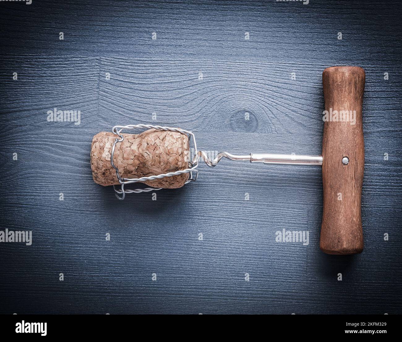 corckscrew and corck of champagne Stock Photo - Alamy