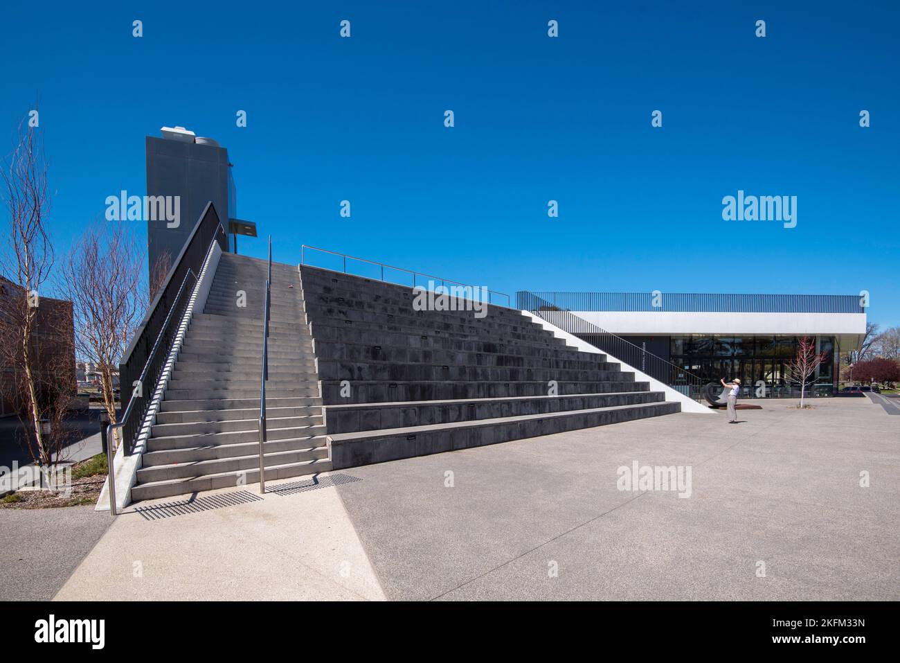 Concrete stairs staircase hi-res stock photography and images - Alamy