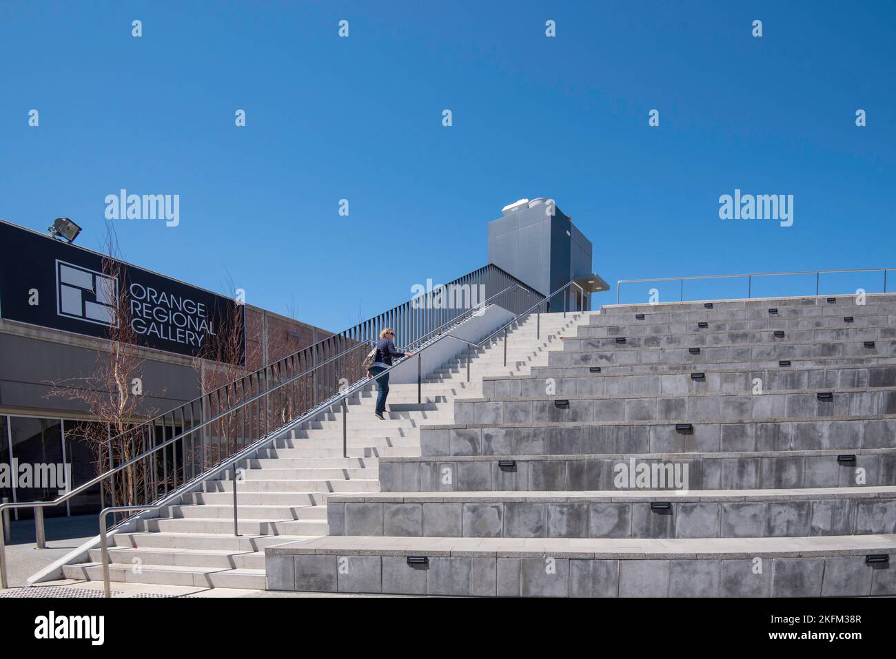 Orange Regional Museum by Crone Architects links with the existing City ...