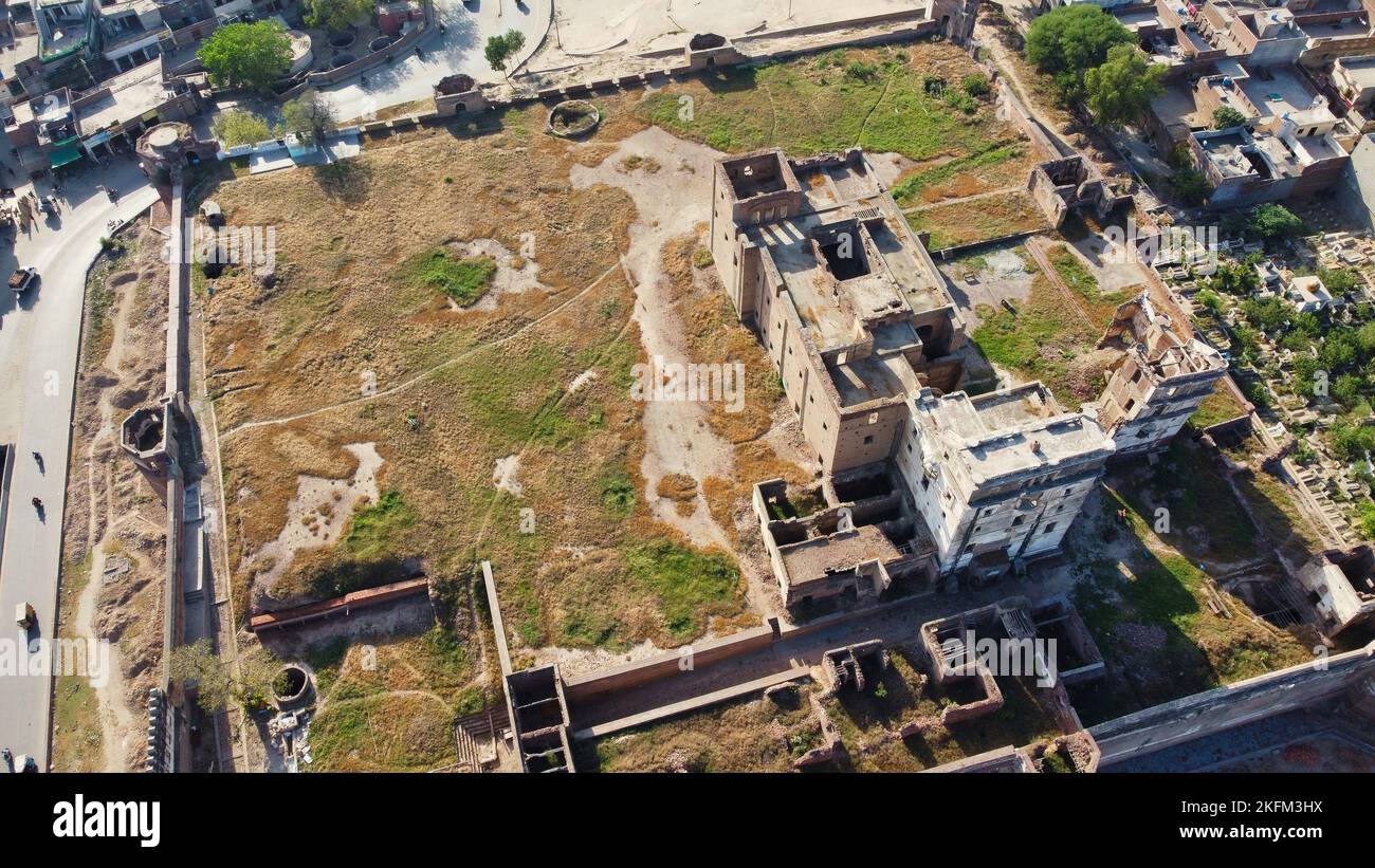 Mughal empire building hi-res stock photography and images - Alamy