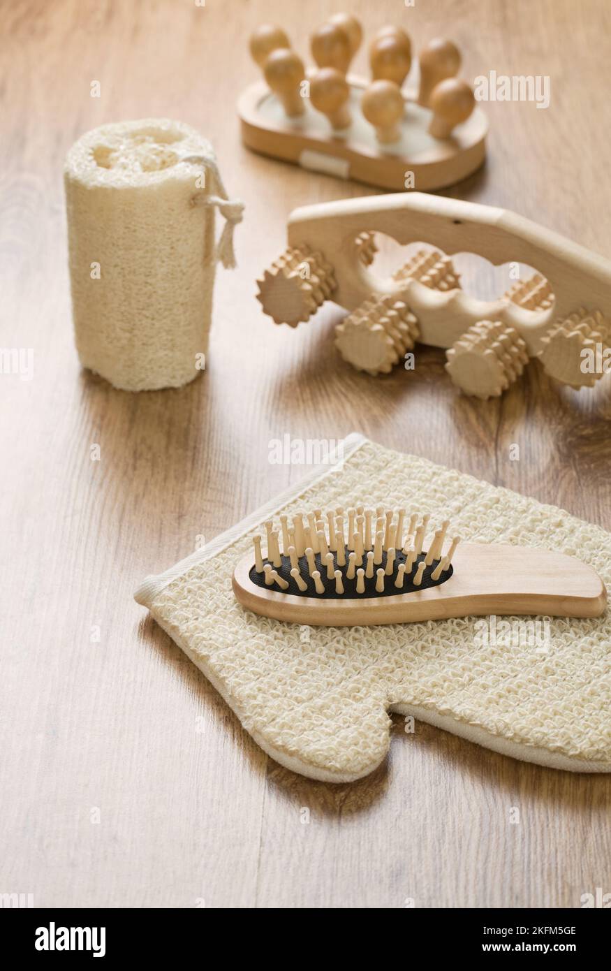 group of bath articles Stock Photo - Alamy