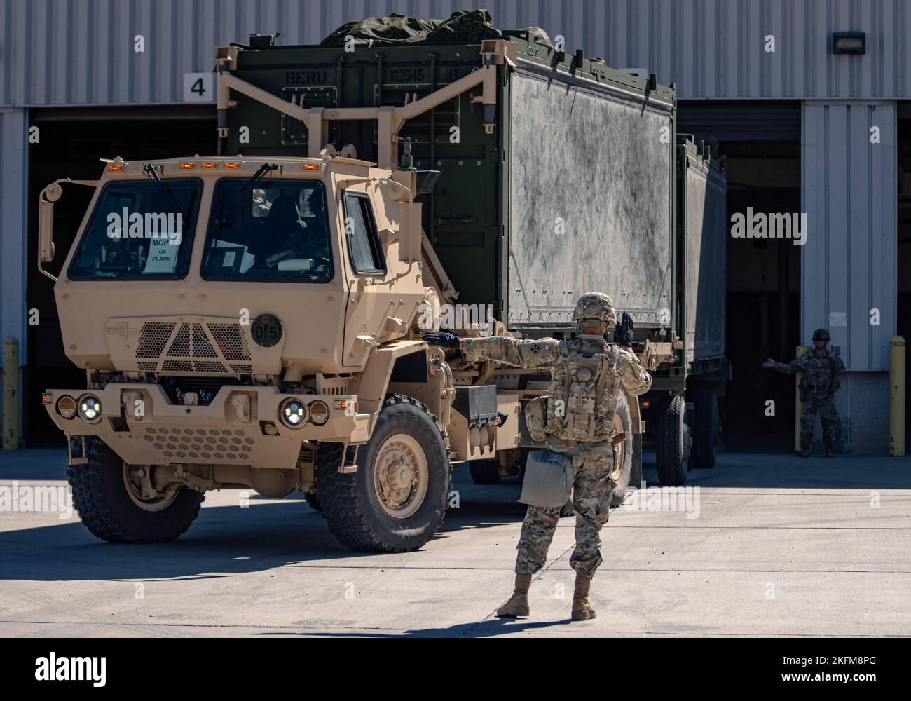 Ivy Soldiers assigned to Headquarter and Headquarters Battalion, 4th ...