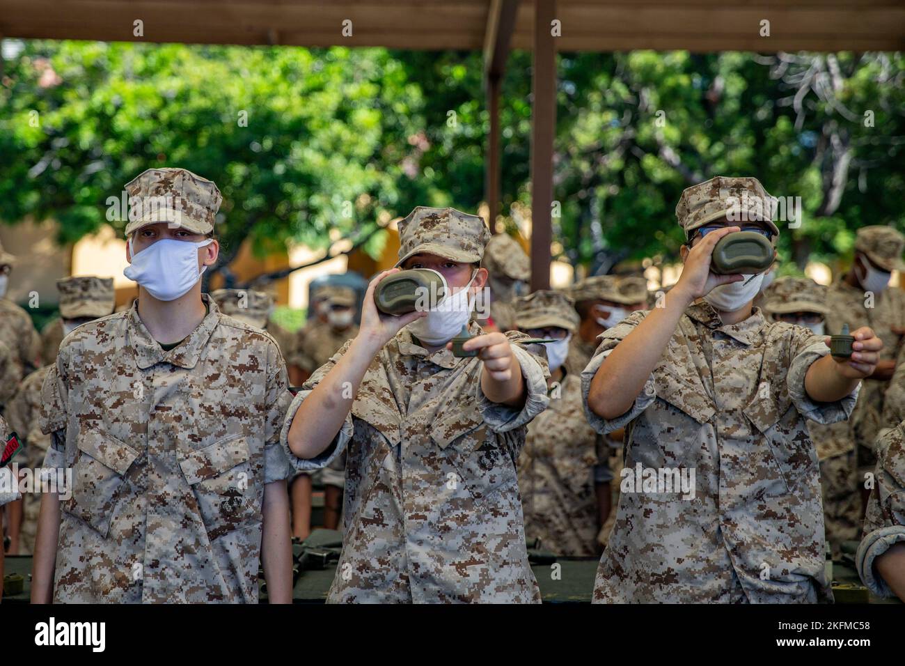 U.S. Marine Corps recruits with Charlie Company, 1st Recruit Training ...