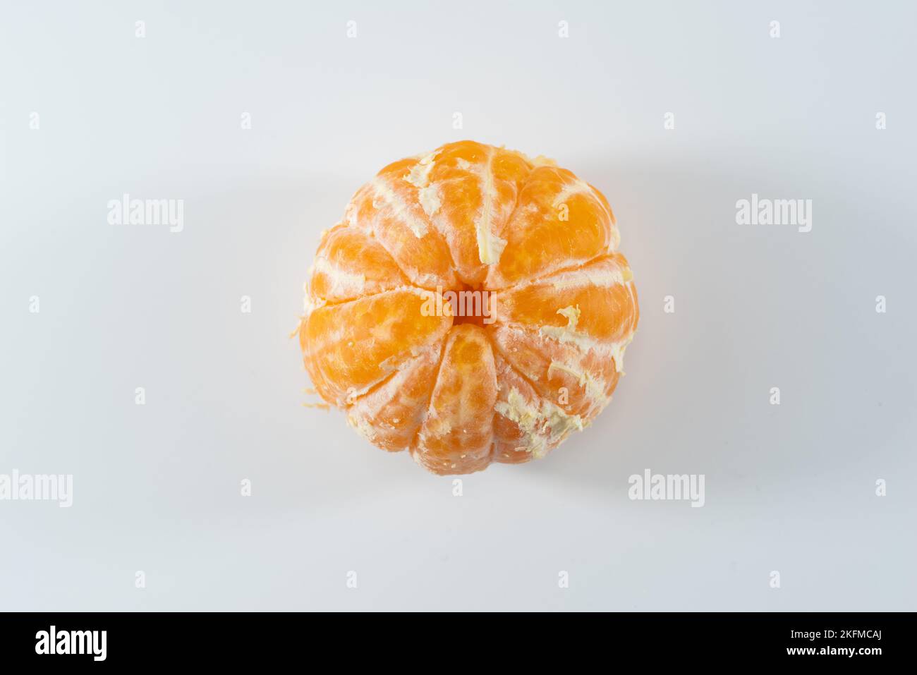 Slice tangerine close up hi-res stock photography and images - Alamy