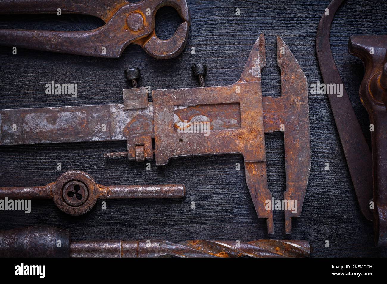 Old rusted tools hi-res stock photography and images - Alamy