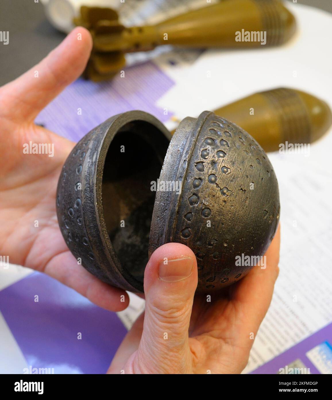 Cluster munition bomb hi-res stock photography and images - Alamy