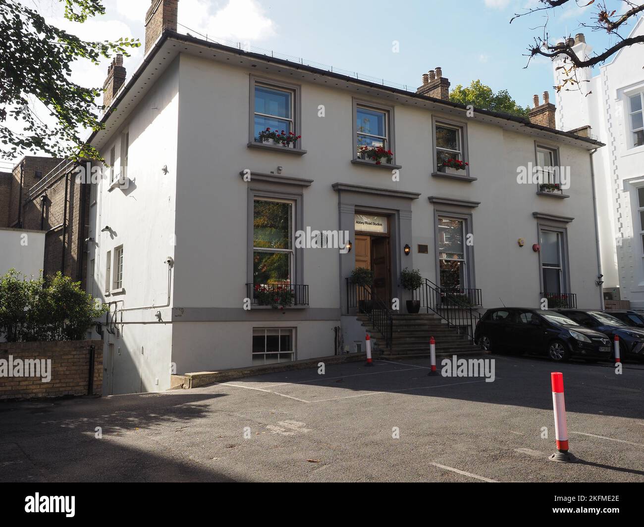 LONDON, UK - CIRCA OCTOBER 2022: Abbey Road recording studios Stock ...