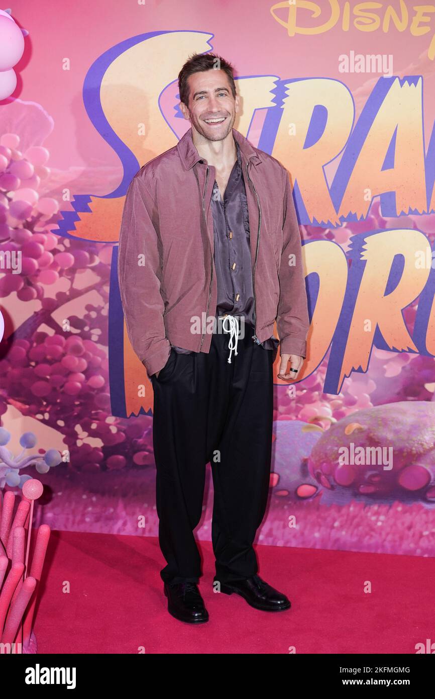 Jake Gyllenhaal arrives at a screening of Walt Disney Animation Studios ...