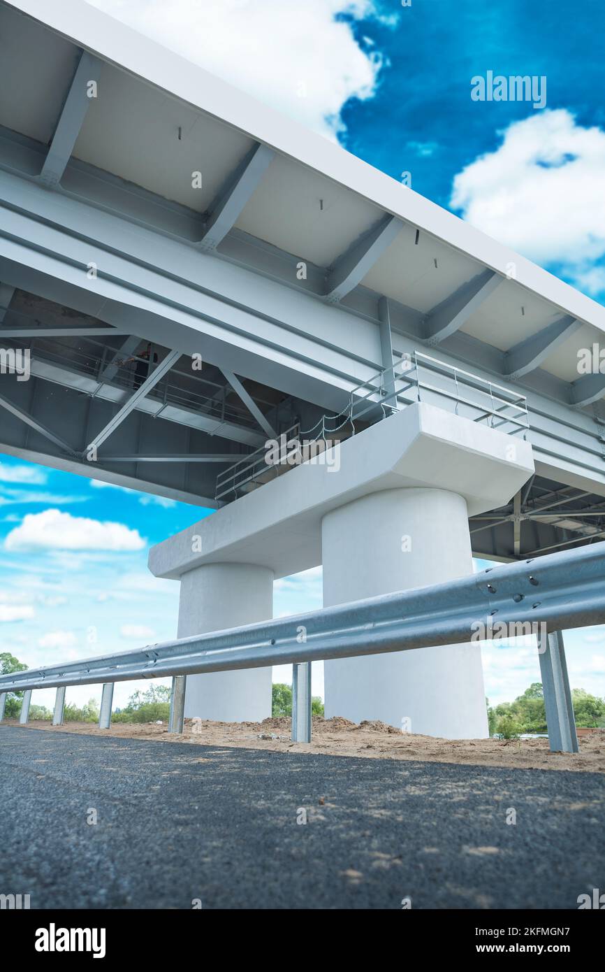 Multiple bridge arch perspective hi-res stock photography and images ...