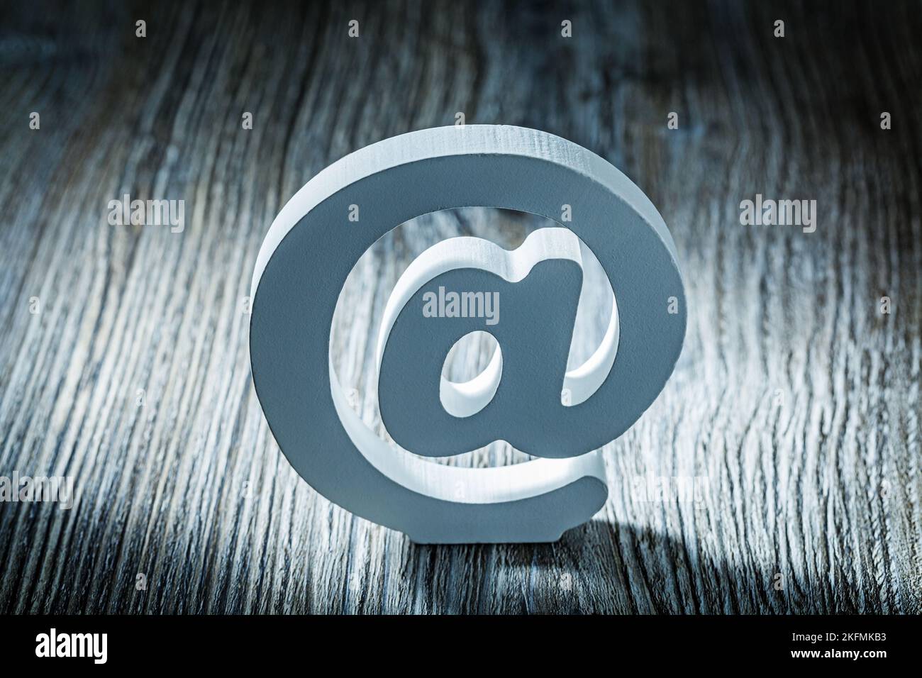 Vintage inbox hi-res stock photography and images - Alamy