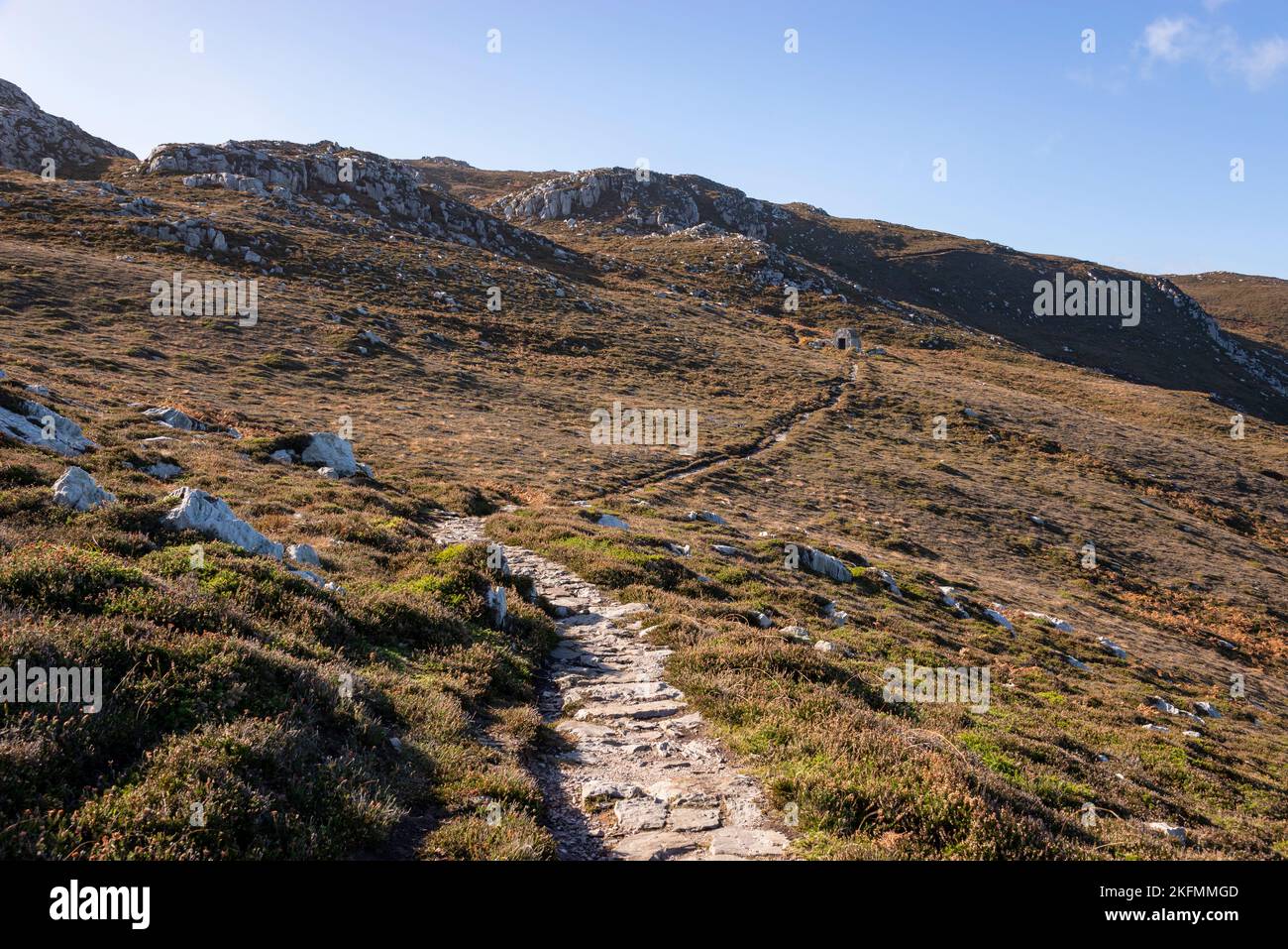 Coast path to North Stack from Breakwater Country Park, Holyhead ...