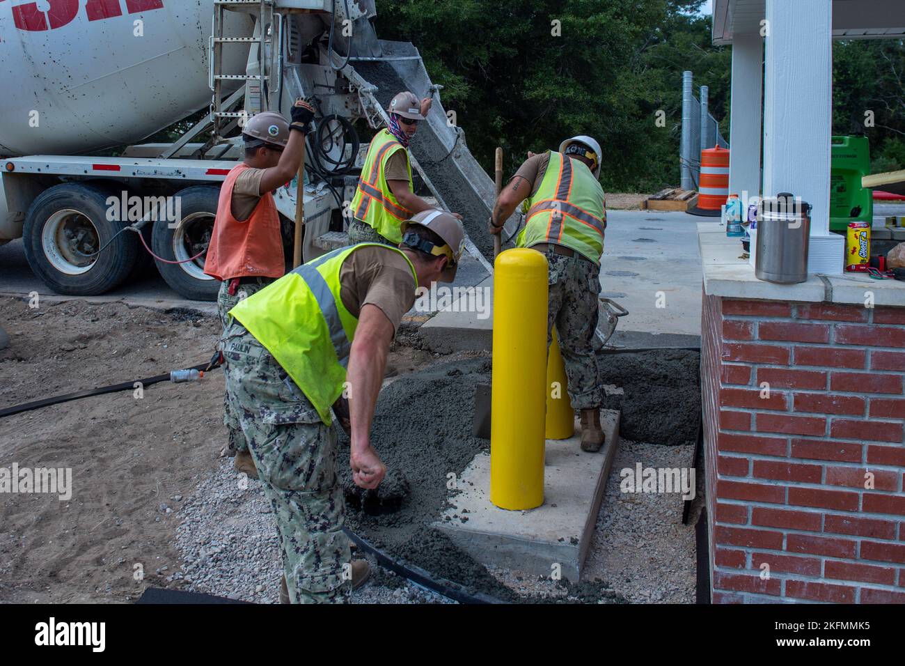 Entry control point ecp hi-res stock photography and images - Alamy