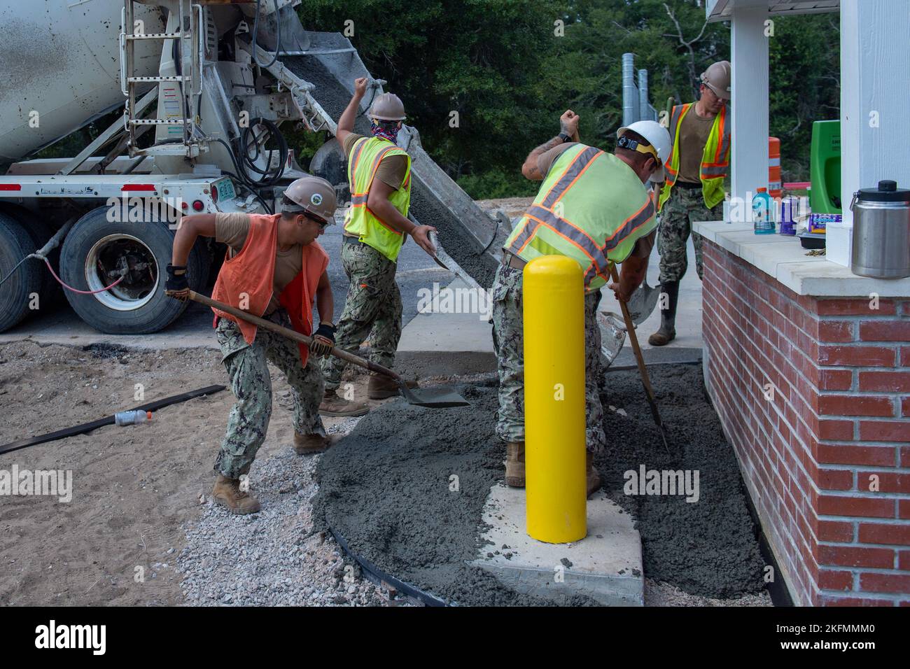 Entry control point ecp hi-res stock photography and images - Alamy