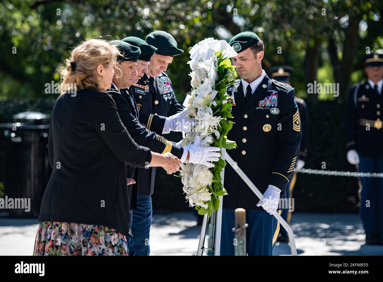 Victoria Lawford, niece of John F. Kennedy; U.S. Army Maj. Gen. Richard ...