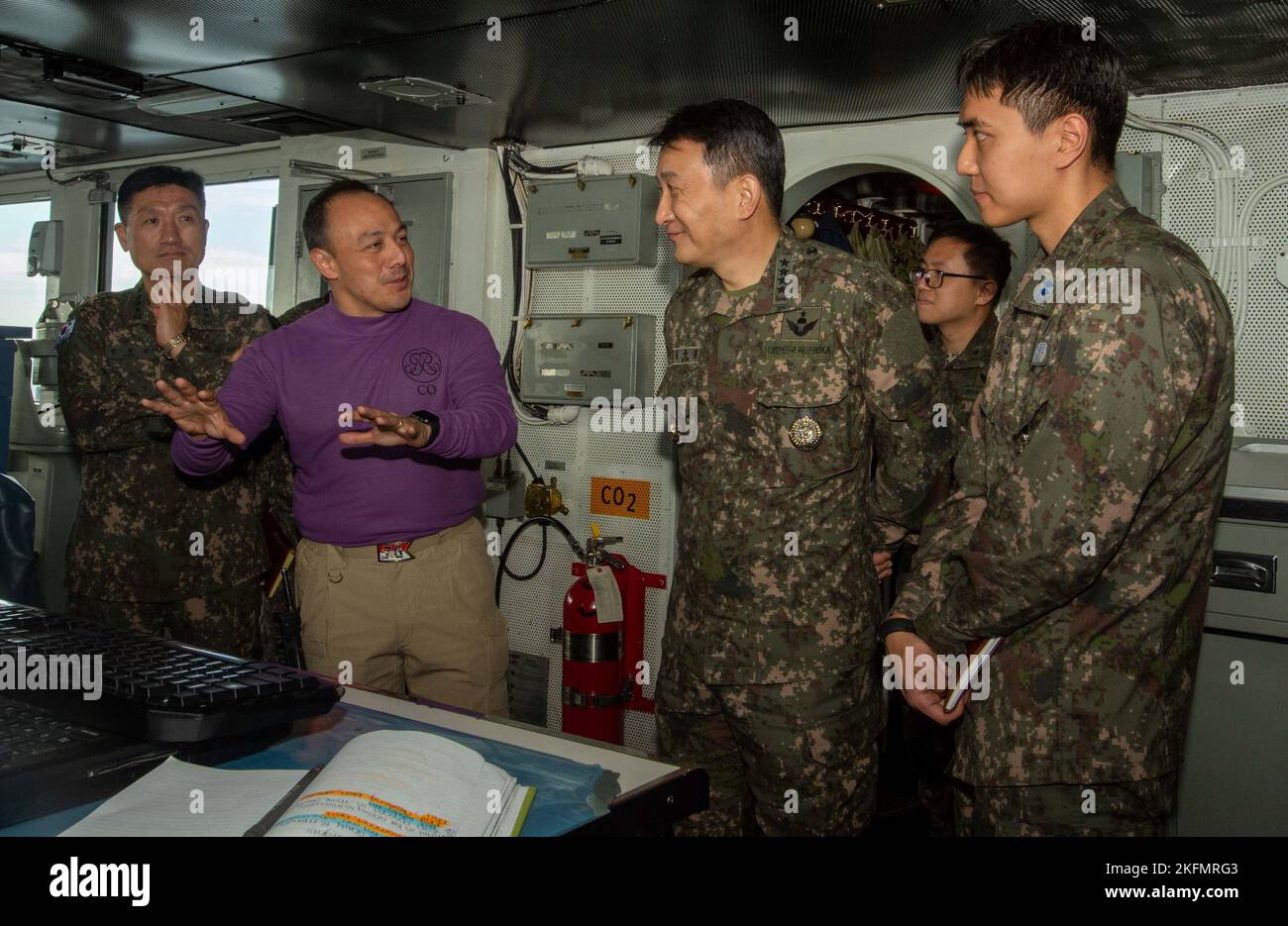 220927-N-JO823-1092 WATERS EAST OF THE KOREAN PENINSULA (Sept. 27, 2022 ...