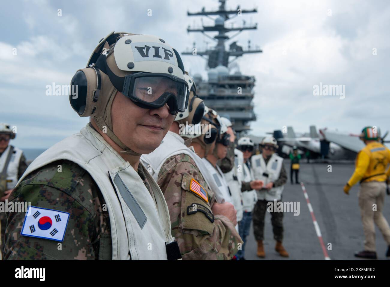 220927-N-LI114-2001 WATERS EAST OF THE KOREAN PENINSULA (Sept. 27, 2022 ...