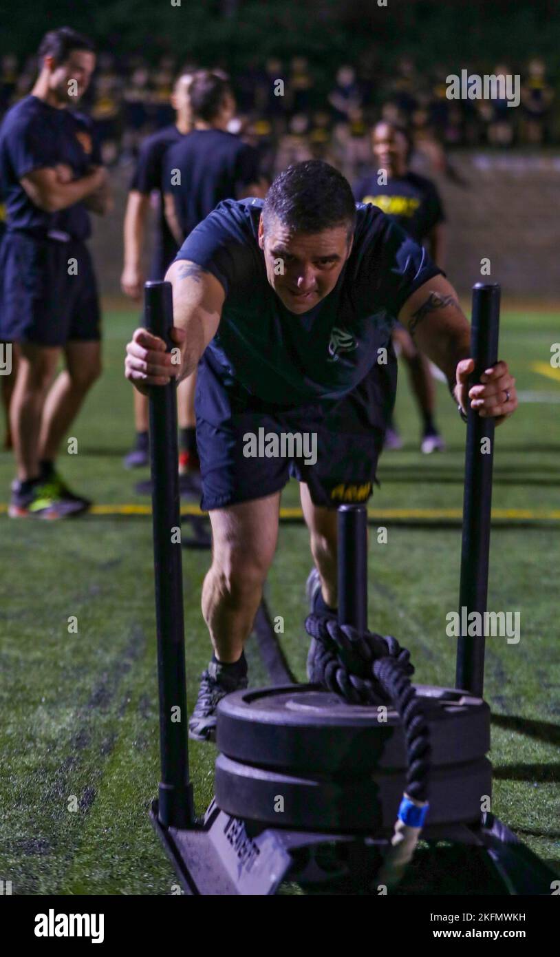 Paratroopers of the 82nd Airborne Division conduct a mystery PT event ...