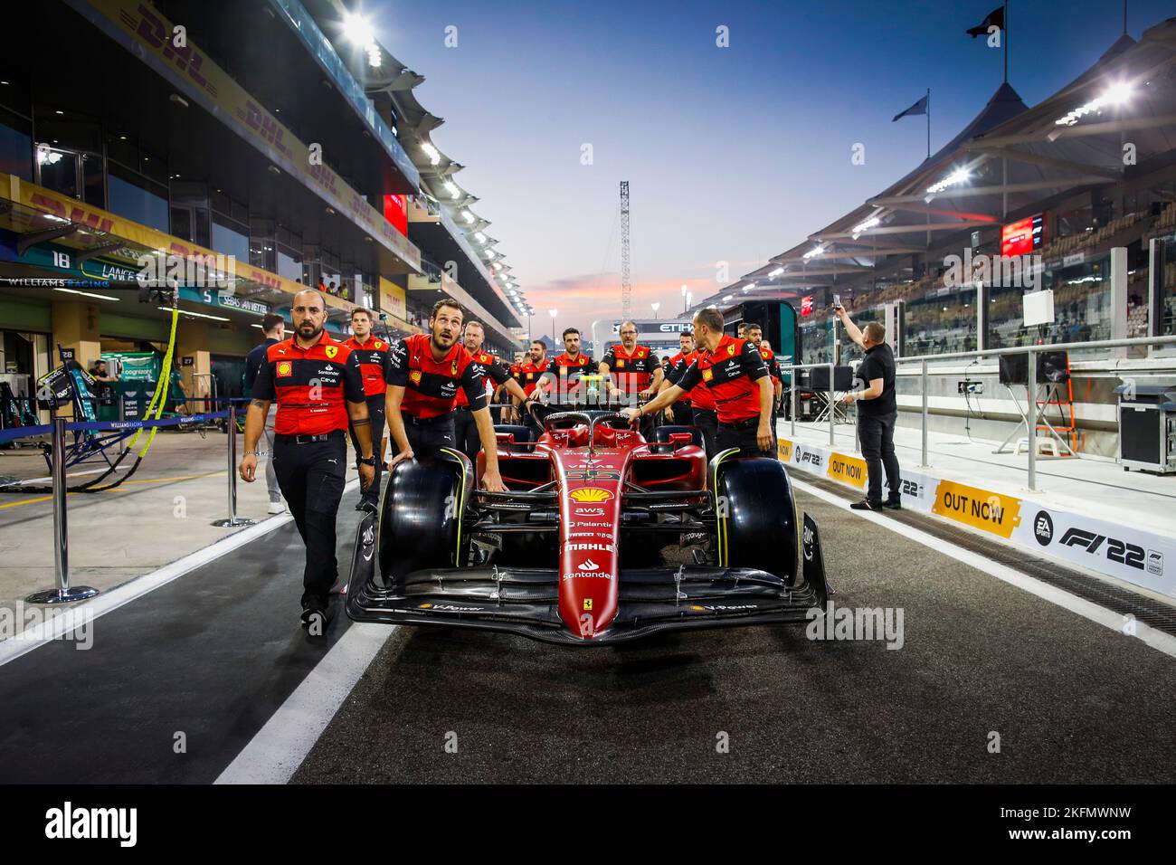 Scuderia Ferrari team, F1 Grand Prix of Abu Dhabi at Yas Marina Circuit ...
