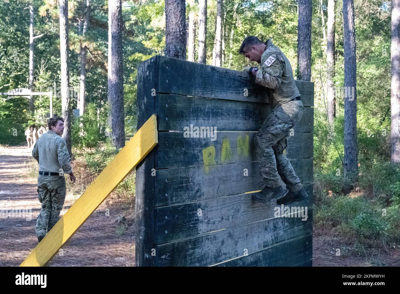 U.S. Air Force Tactical Air Control Party specialists from the 18th Air ...