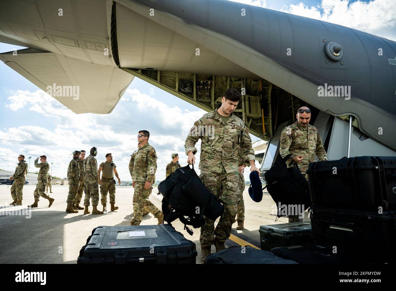 U.S. Air Force 1st Special Operations Wing from Hurlburt Field, Florida ...