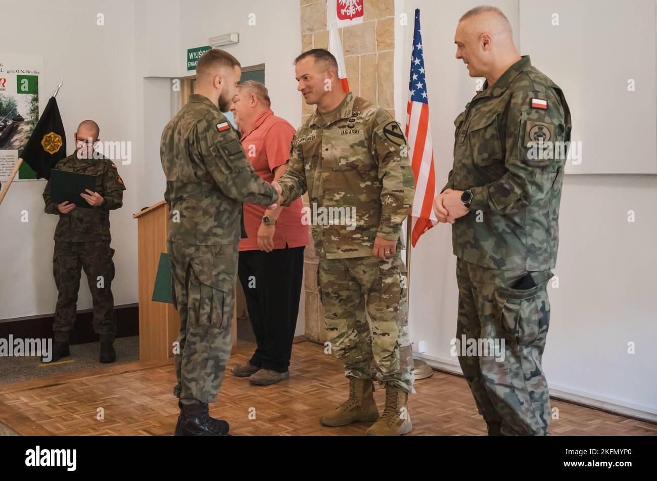 Polish Col. Kristof Kuba and U.S. Army Brig. Gen. Steven P. Carpenter ...