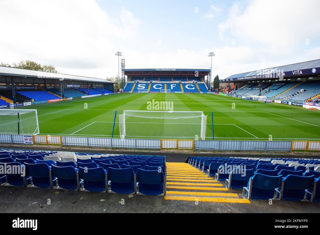 Edgeley park stockport general view hi-res stock photography and images ...