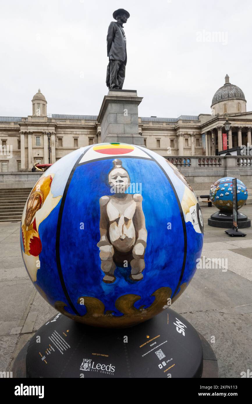 London, UK. 19 November 2022. One of the 96 globe sculptures designed ...