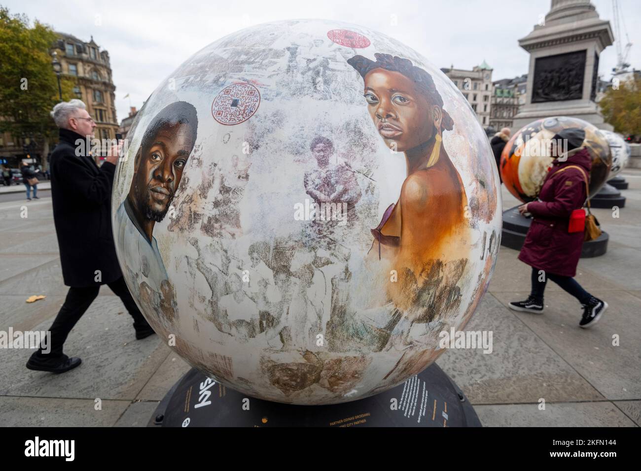 London, UK. 19 November 2022. One of the 96 globe sculptures designed ...