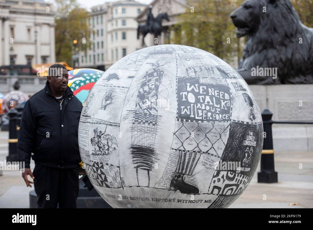 London, UK. 19 November 2022. One of the 96 globe sculptures designed ...