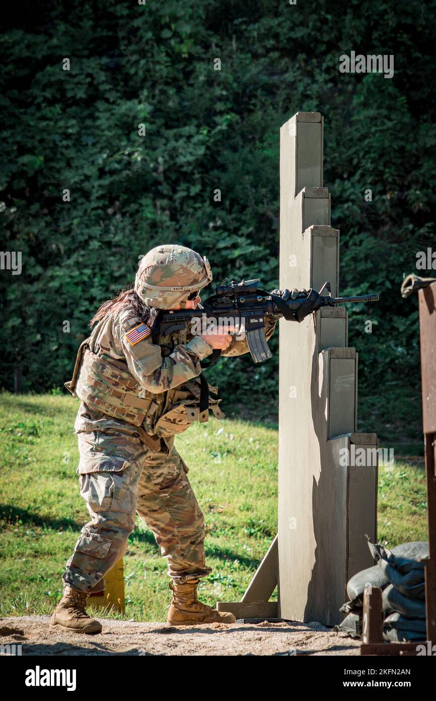 Soldiers and Katusa's conduct an M4 range on Camp Yongsan-Casey ...