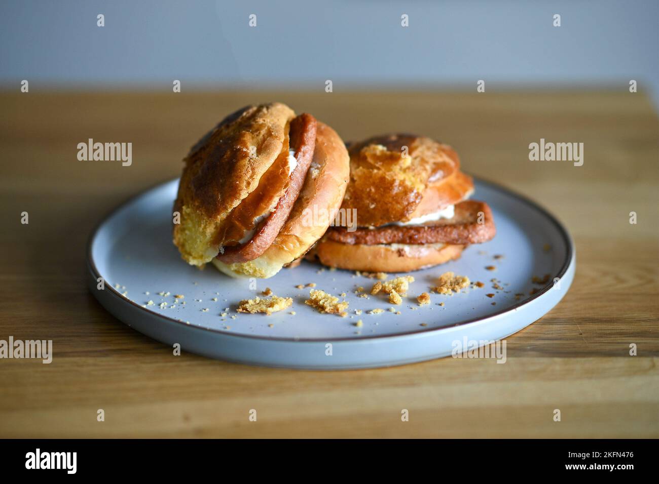 Bolo Bum or Pineapple Bun with a vegetarian "Meat" slice inside. London ...
